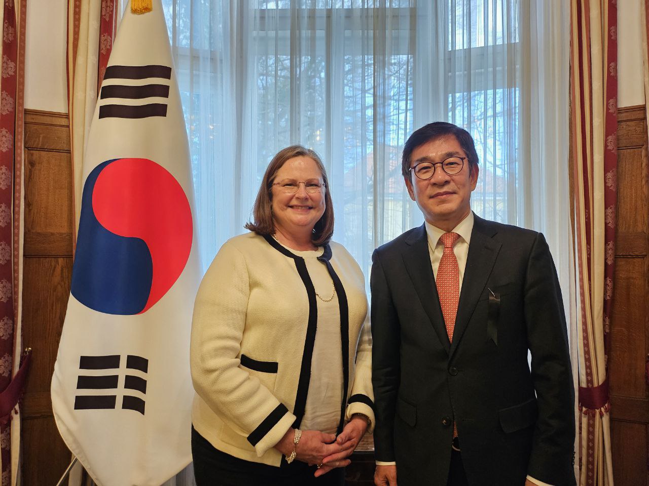 함상욱 대사, Laura Holgate 주빈 미국대사 환송 오찬 상세보기|대표부 활동 | 주오스트리아 대한민국 대사관 겸 주빈 ...